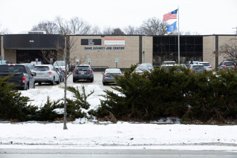 Looking for work? Here’s how Wisconsin’s job centers can help ...
