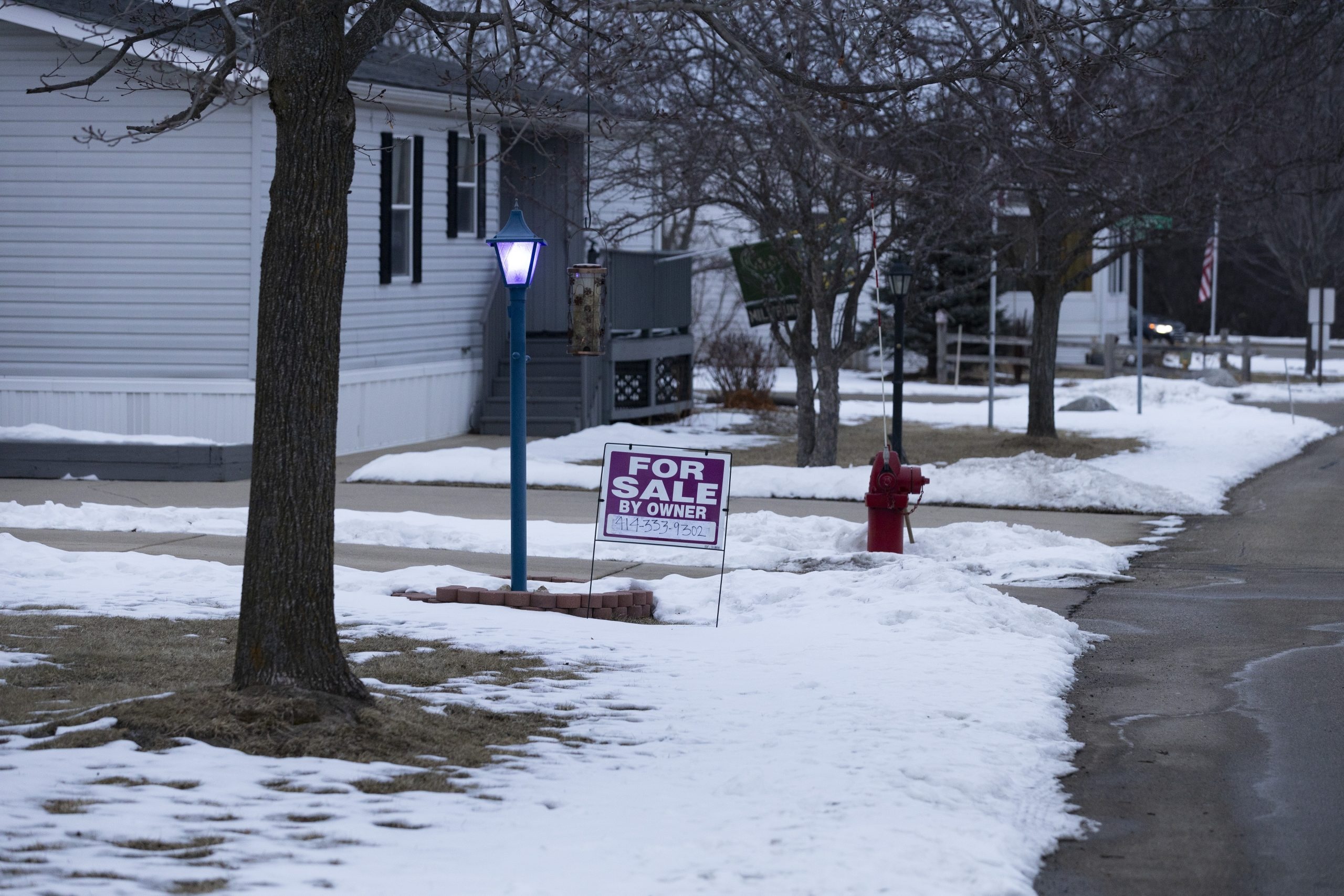 Bill would limit rent hikes in Wisconsin mobile home parks - Milwaukee ...