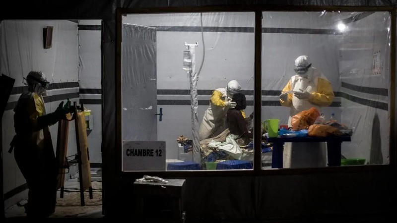 What Is Ebola: Facts, Symptoms, And Treatments - Milwaukee Community ...
